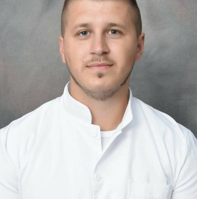 Zubna ordinacija Nemanja Ilić - Vaš osmijeh zdravlja